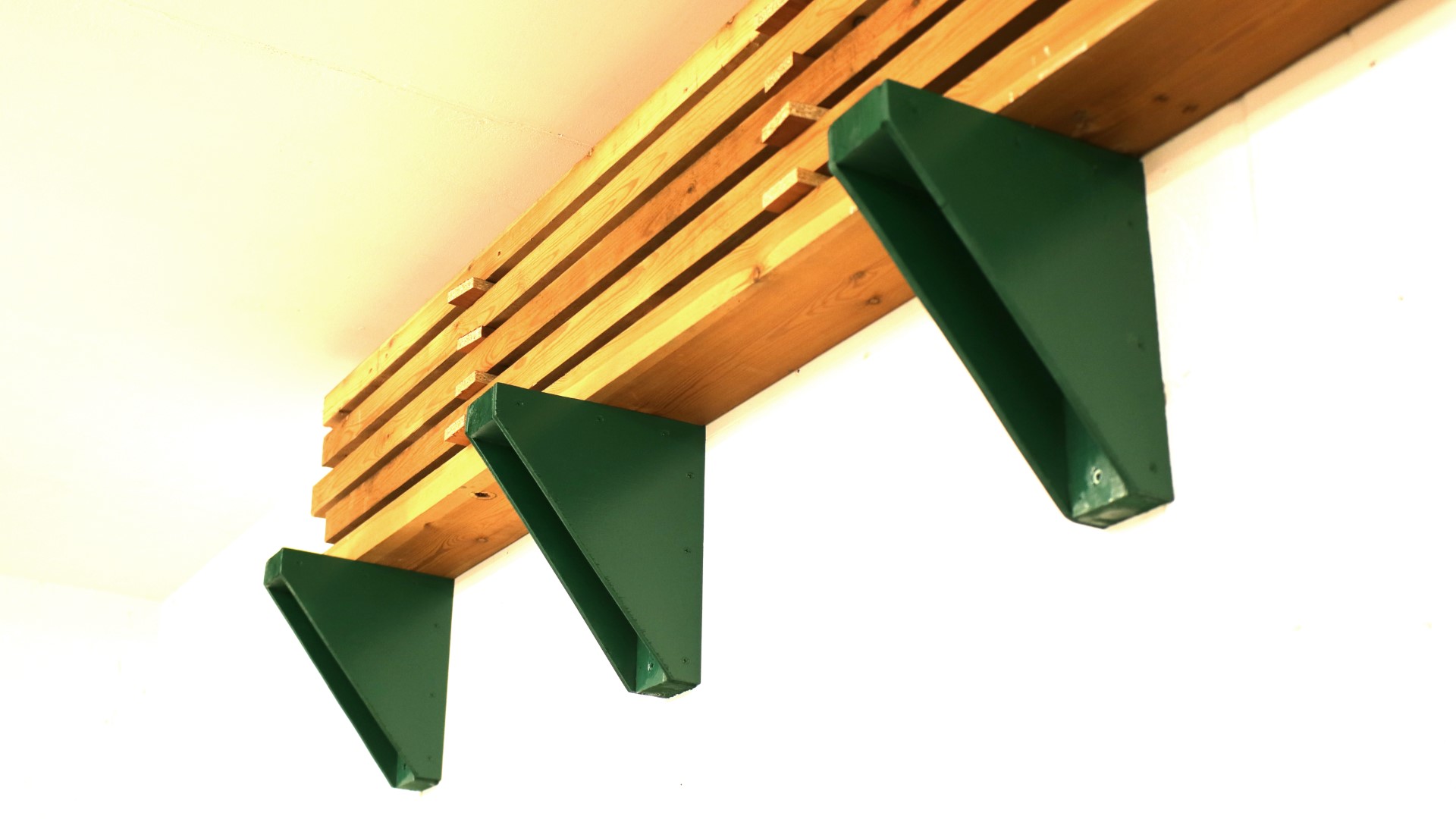 How To Make Heavy Duty Brackets - Great For Wood/Timber Storage | Rag ...